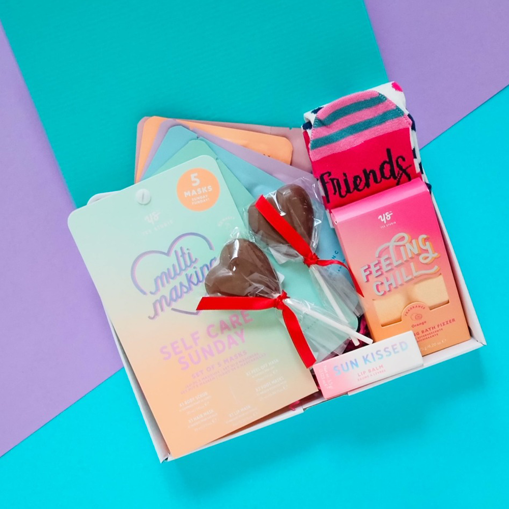 Build Your Own Letterbox Gift Box for Her | Create A Truly Unique Gift