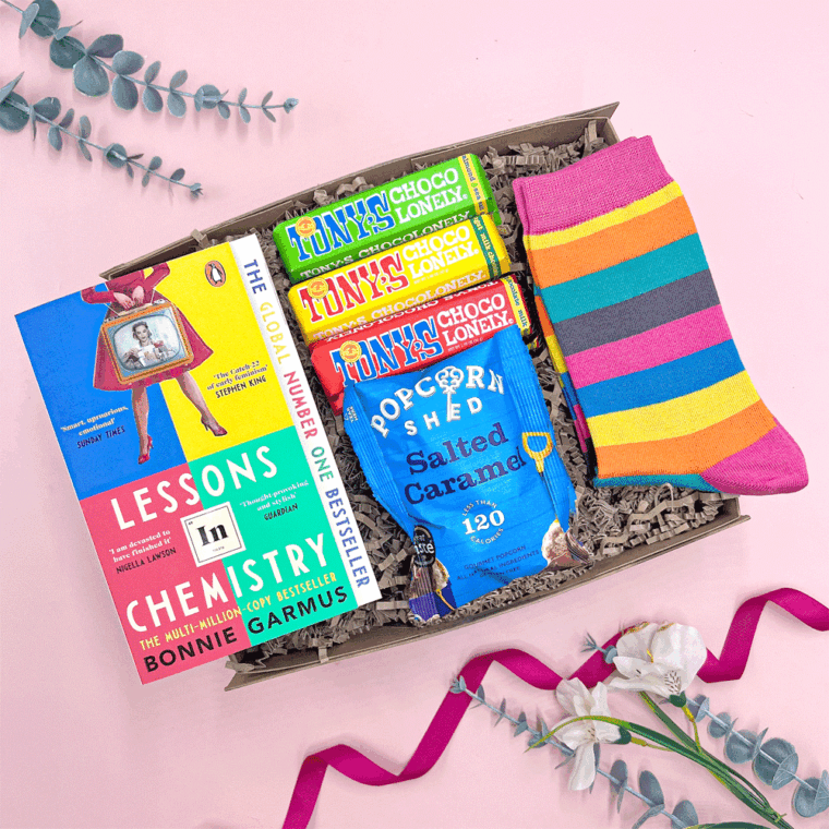 Book Lover Gift Box | Bestseller Book Gift Hamper for Her
